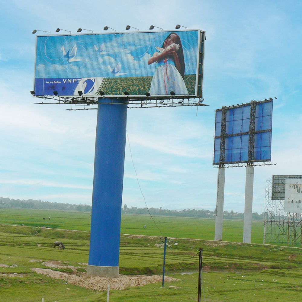 Standing Pole Support Rotating Digital Trivision Billboard-High-pole ...